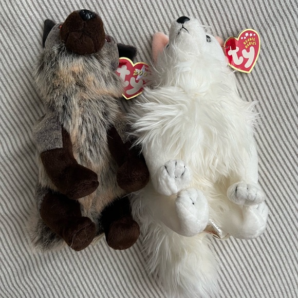 Ty | Toys | Ty Plush Pair Gray Wolf And White Wolf | Poshmark